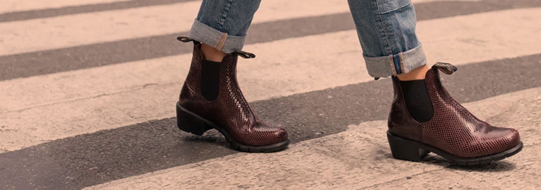 Home - Foot Snuggs™ Top of Foot Pad – SNUGGS